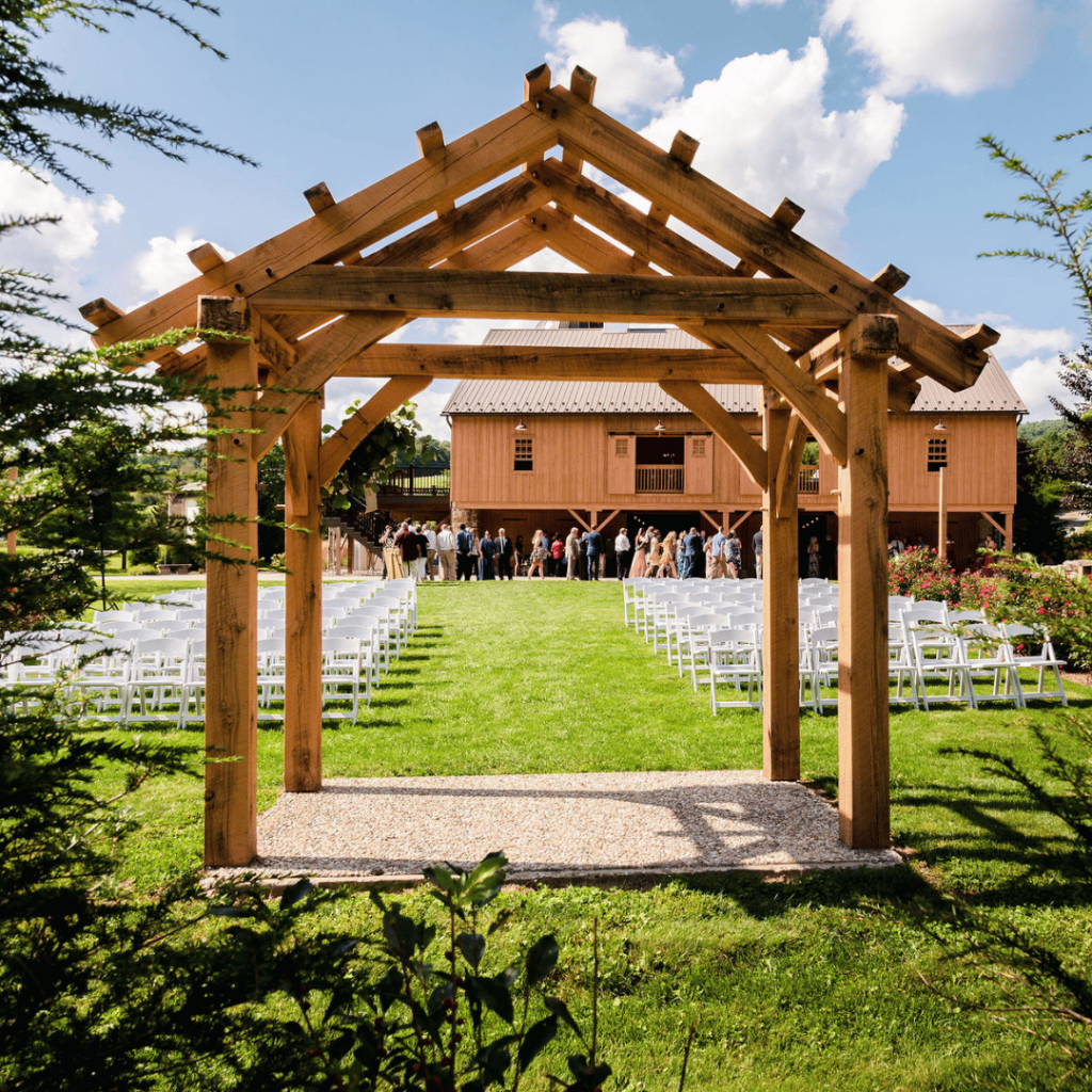 Ceremony Options - The Barn At Graver's Tree Farm